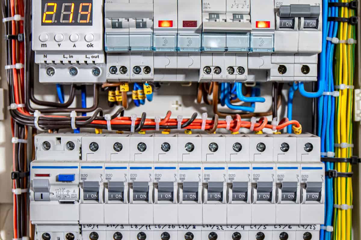 Low-voltage distributors | Gerbin Control